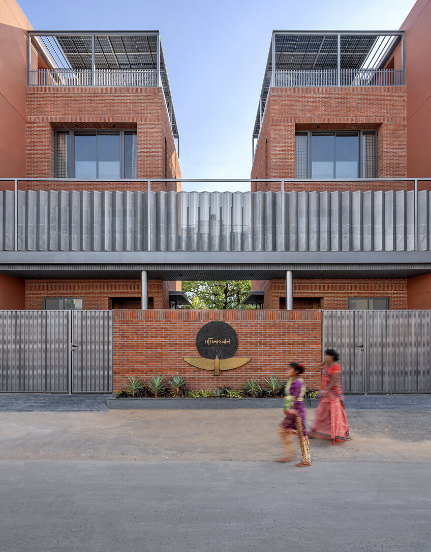 The Brick Twins project: a dialogue of balance | Nexion